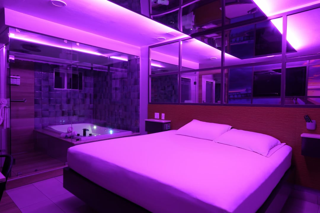 Mood Motel - Luxury Suites in Miami